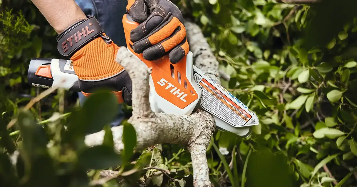 STIHL’s GTA 26 Cordless Pruner Kit Has a Limited Time Offer