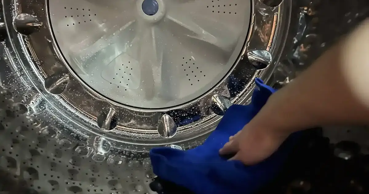 How to Clean Your Washing Machine—Without Bleach