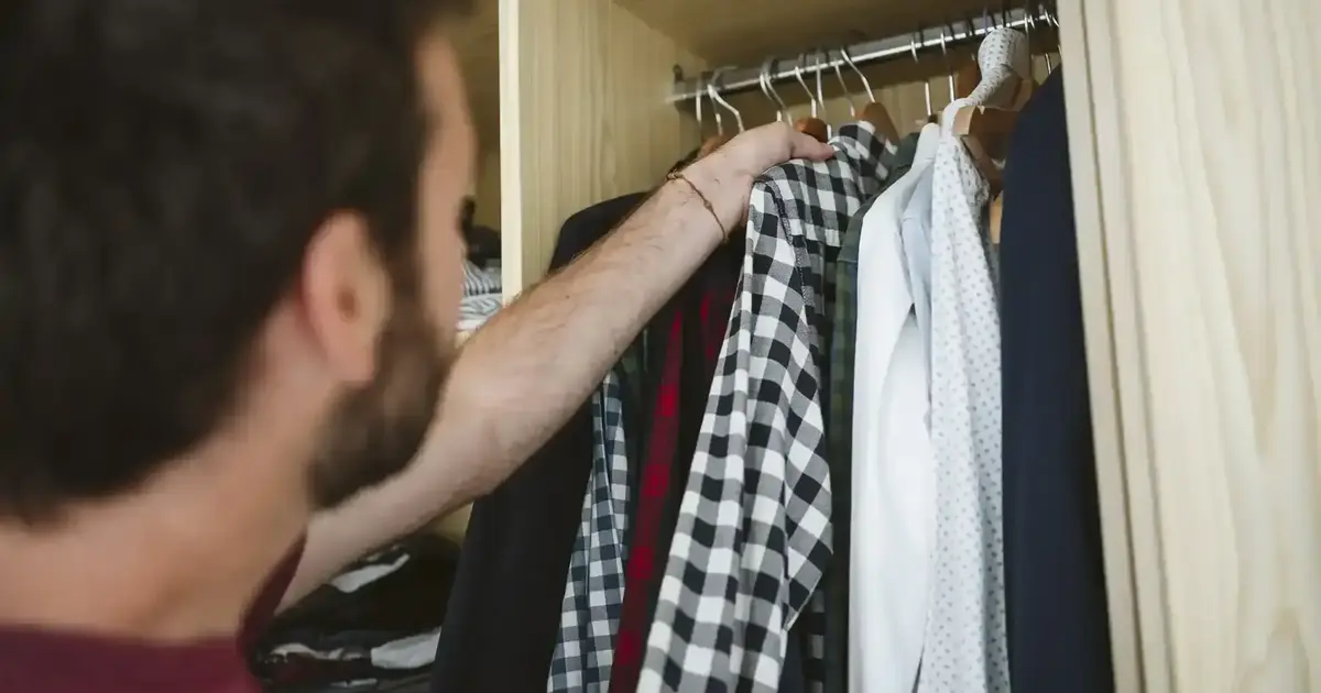 How to Get Rid of Mothball Smell In Your Home